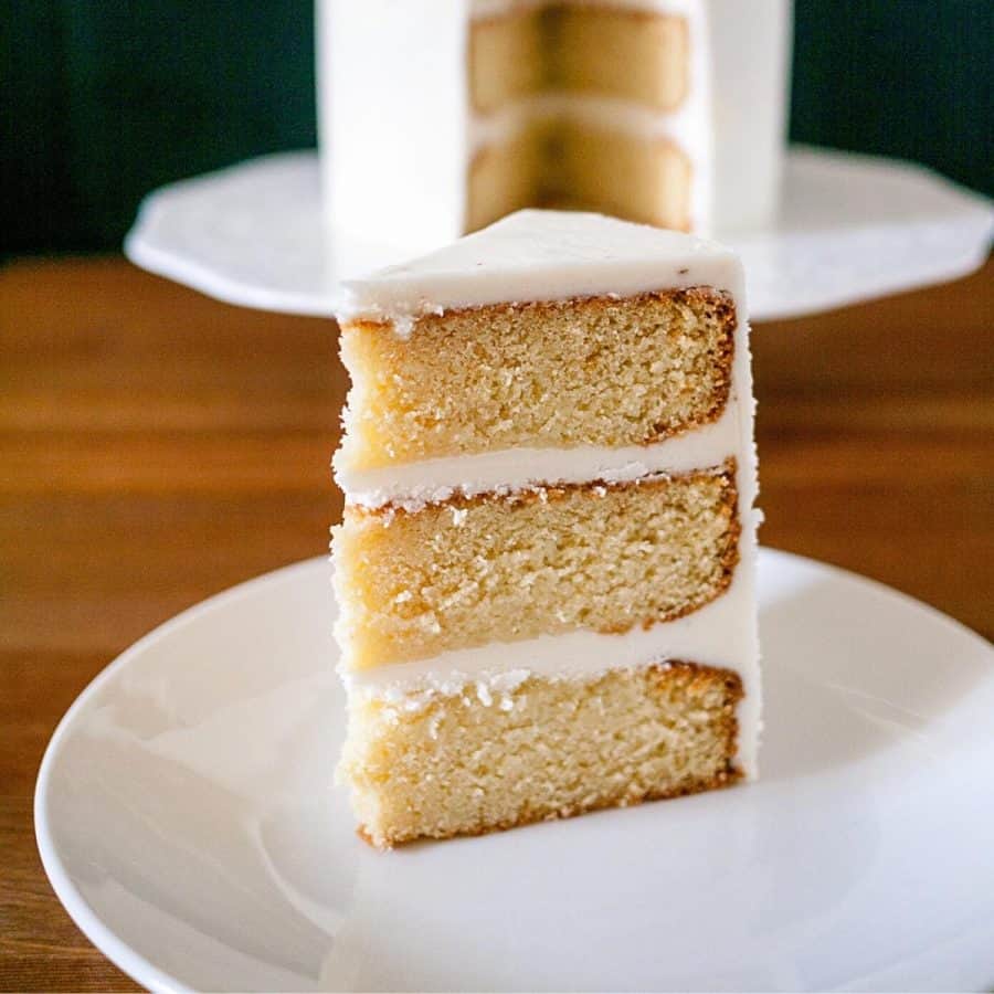 Fluffy Vanilla Cake: The Perfect Recipe for Any Occasion - Veena ...