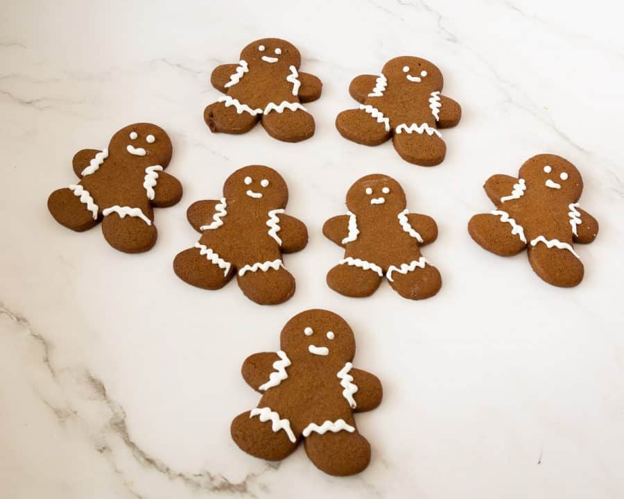 Gingerbread Cookies: How to Make the Perfect Cookie Every time - Veena ...