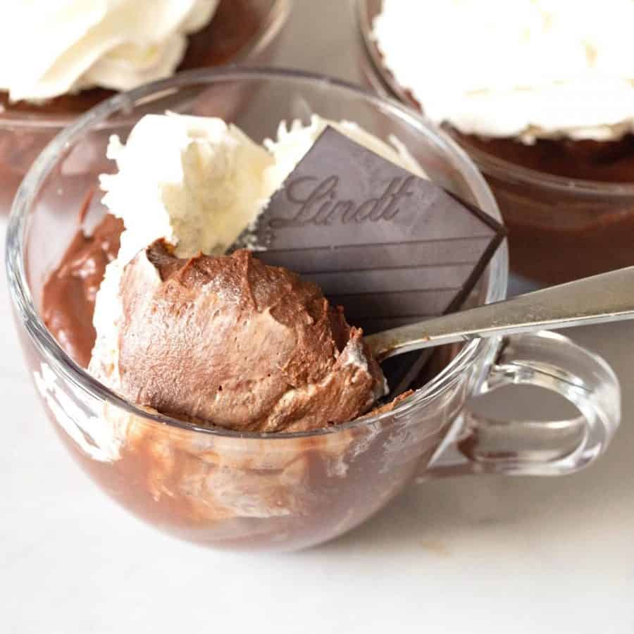 Easy Chocolate Pudding In 10 Minutes (Classic Homemade Desserts ...