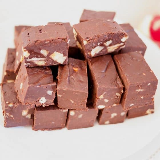 Homemade Chocolate Bonbons (Easy Filled Bon Bon Recipe)- Veena Azmanov ...