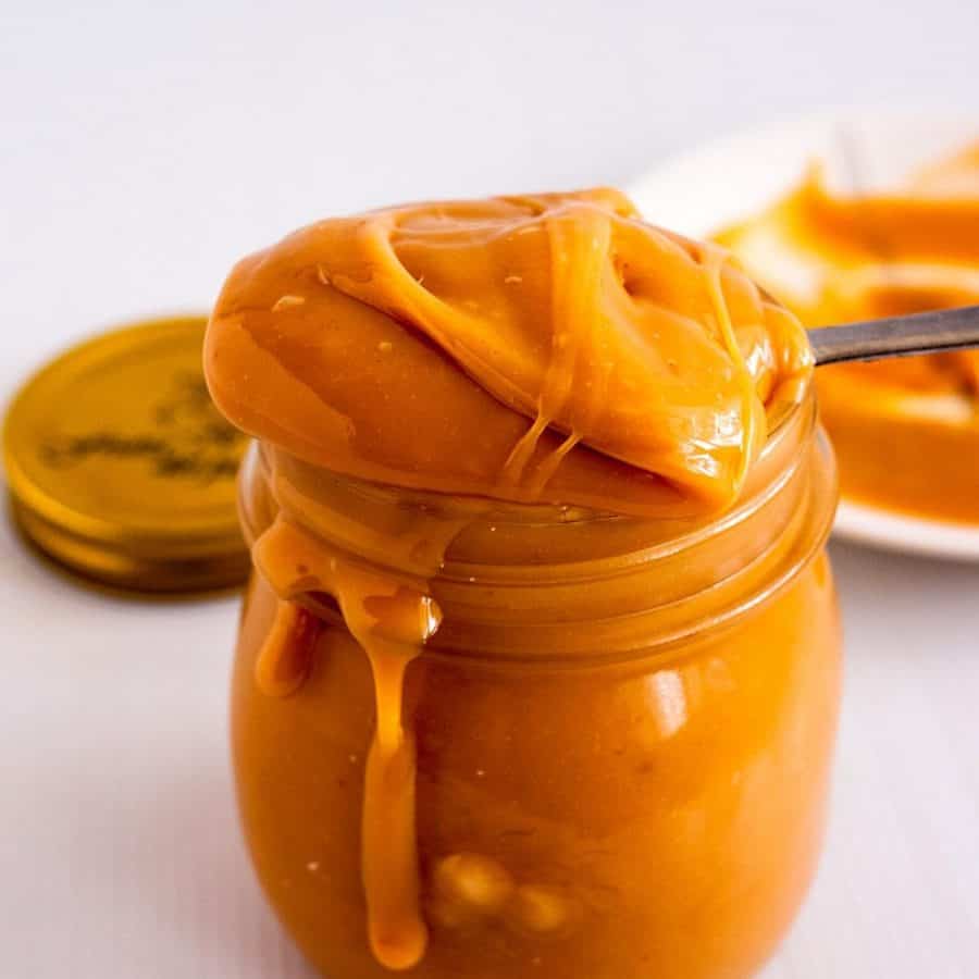 Caramel Filling for Cakes, Tarts and Desserts (10 mins) - Veena Azmanov ...