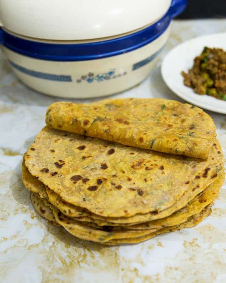 SOFTEST Homemade Naan - Indian Flatbread Recipe - Veena Azmanov