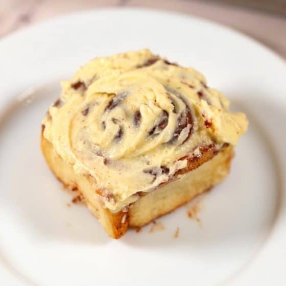 How to Bake the Perfect Cinnamon Swirl Cake Every Time - Veena Azmanov ...