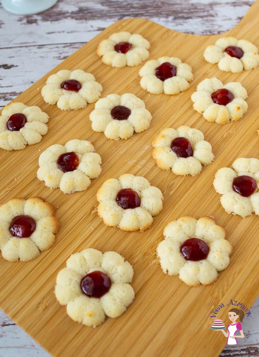 Jam Spritz Cookies – Easy Buttery Cookies with Jam Centers - Veena ...