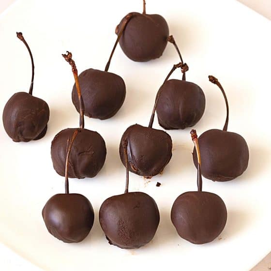 No-Bake Chocolate Fudge Balls – Simple and Irresistible in 3 Mins ...