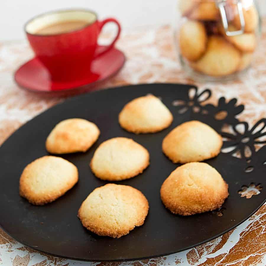 Coconut Almond Cookies That Wow Your Taste Buds (GF) - Veena Azmanov ...
