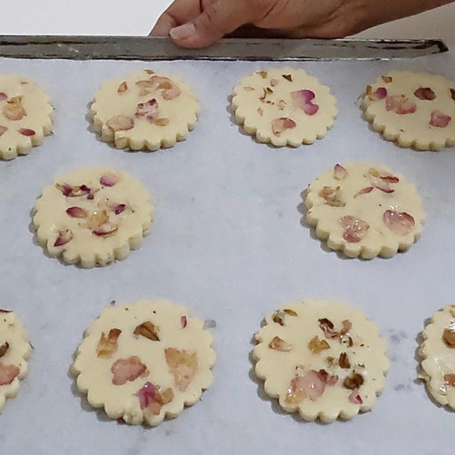 The Surprising Secret Ingredient for Irresistible Rose Shortbread ...
