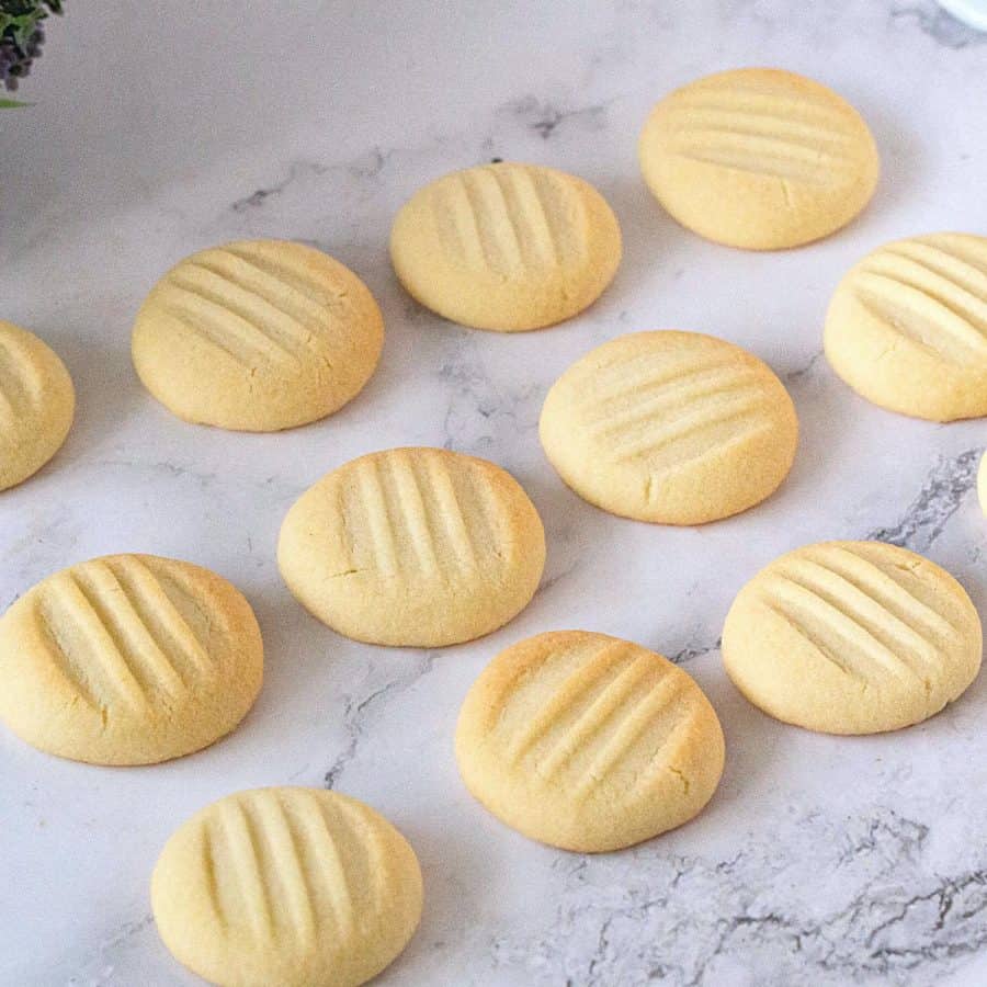 The Perfect Vanilla Biscuits Recipe: Guaranteed Fluffy and Irresistibly ...