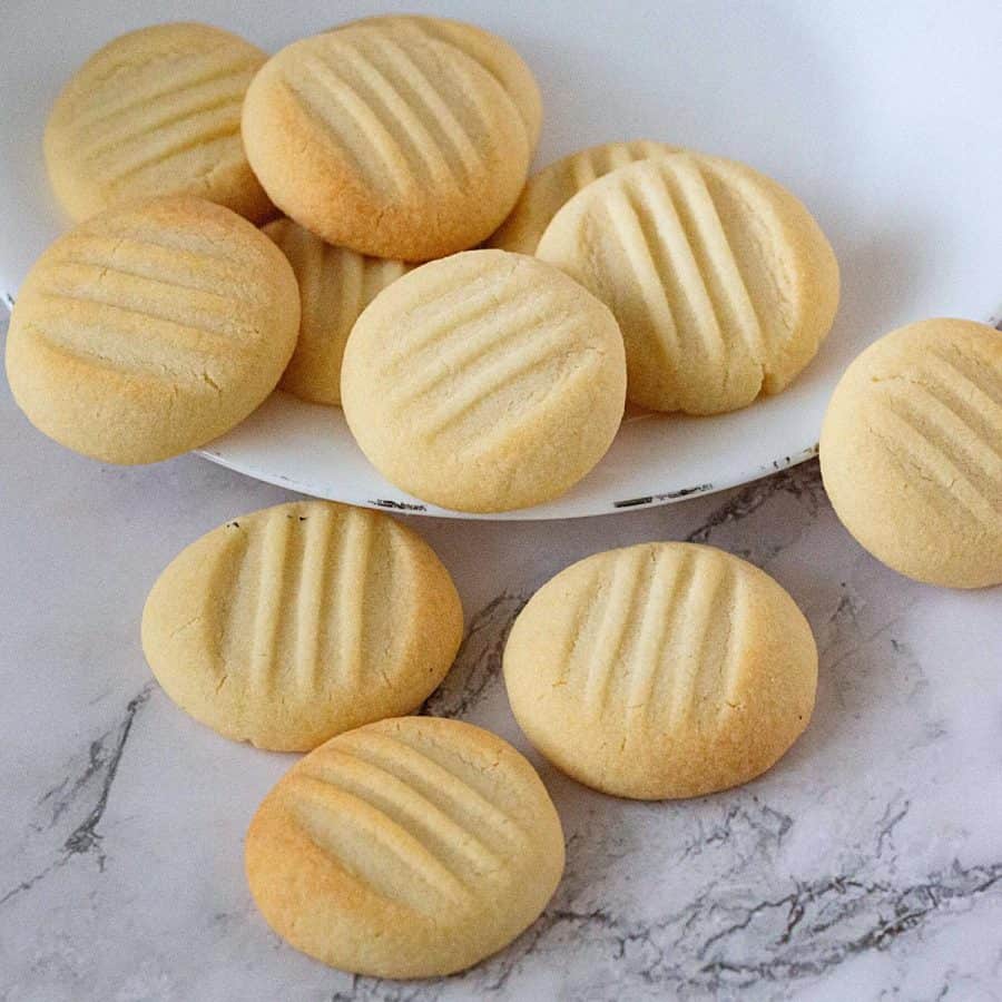 The Perfect Vanilla Biscuits Recipe: Guaranteed Fluffy and Irresistibly ...