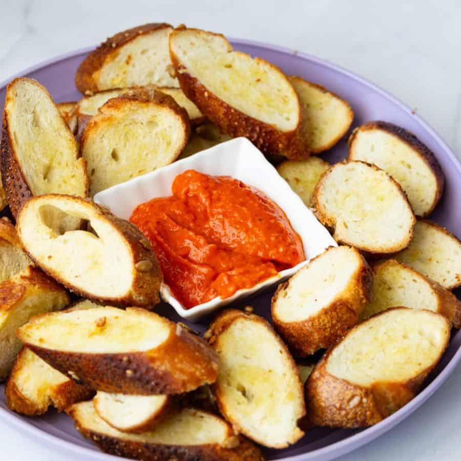 How to Make Crostini: The Perfect Canvas for Flavorful Creations ...