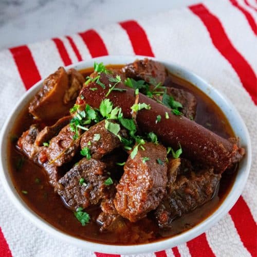 Aromatic and Flavorful: Slow Cooker Moroccan Beef Tagine - Veena ...