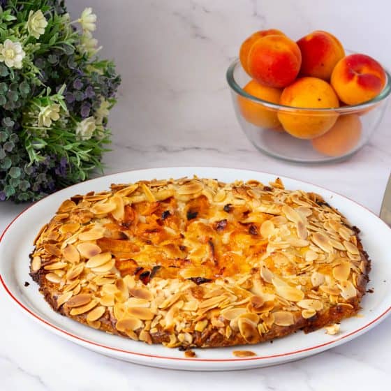 What is Frangipani? A Guide to the Sweet Almond Cream - Veena Azmanov ...