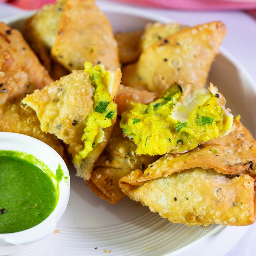 Homemade Punjabi Samosa (With Aloo and Kheema Filling)- Veena Azmanov ...