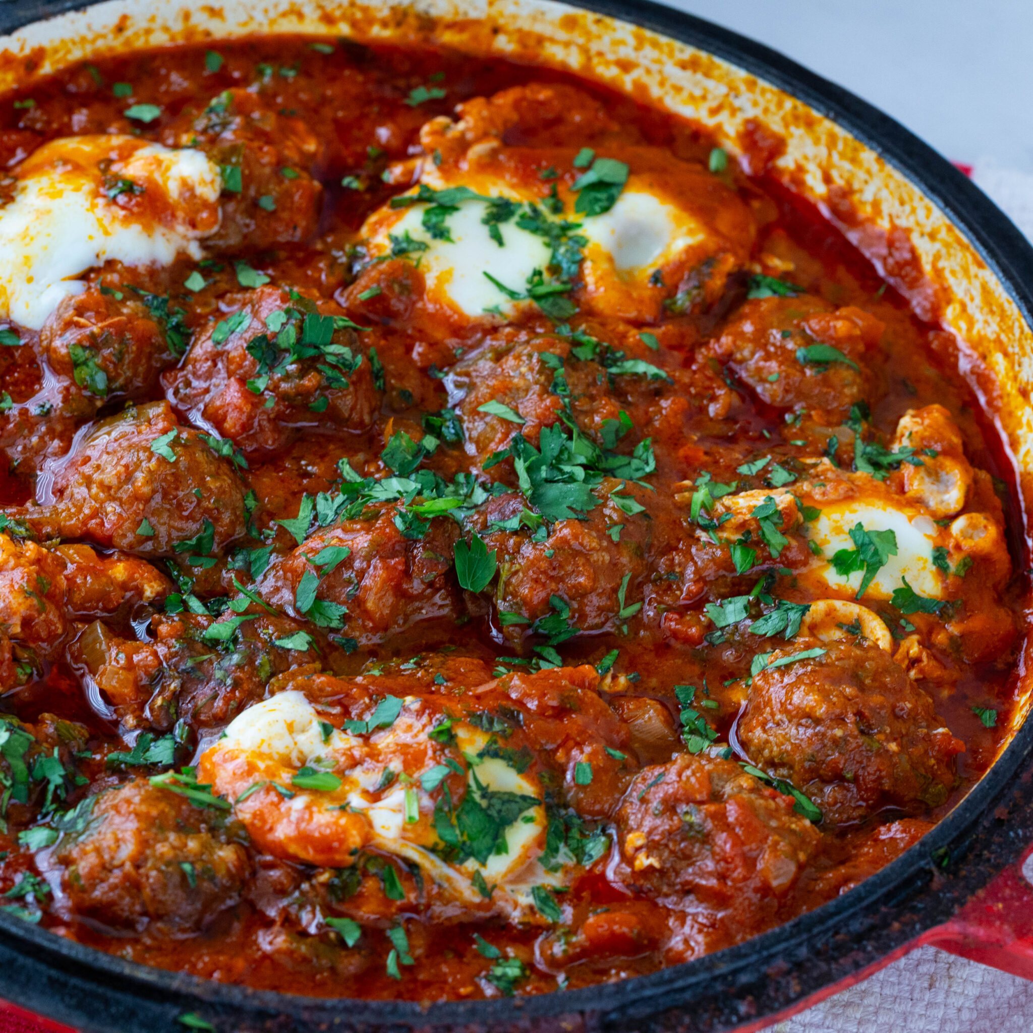 Authentic Moroccan Kefta Tagine (Beef & Lamb Meatballs with Eggs ...